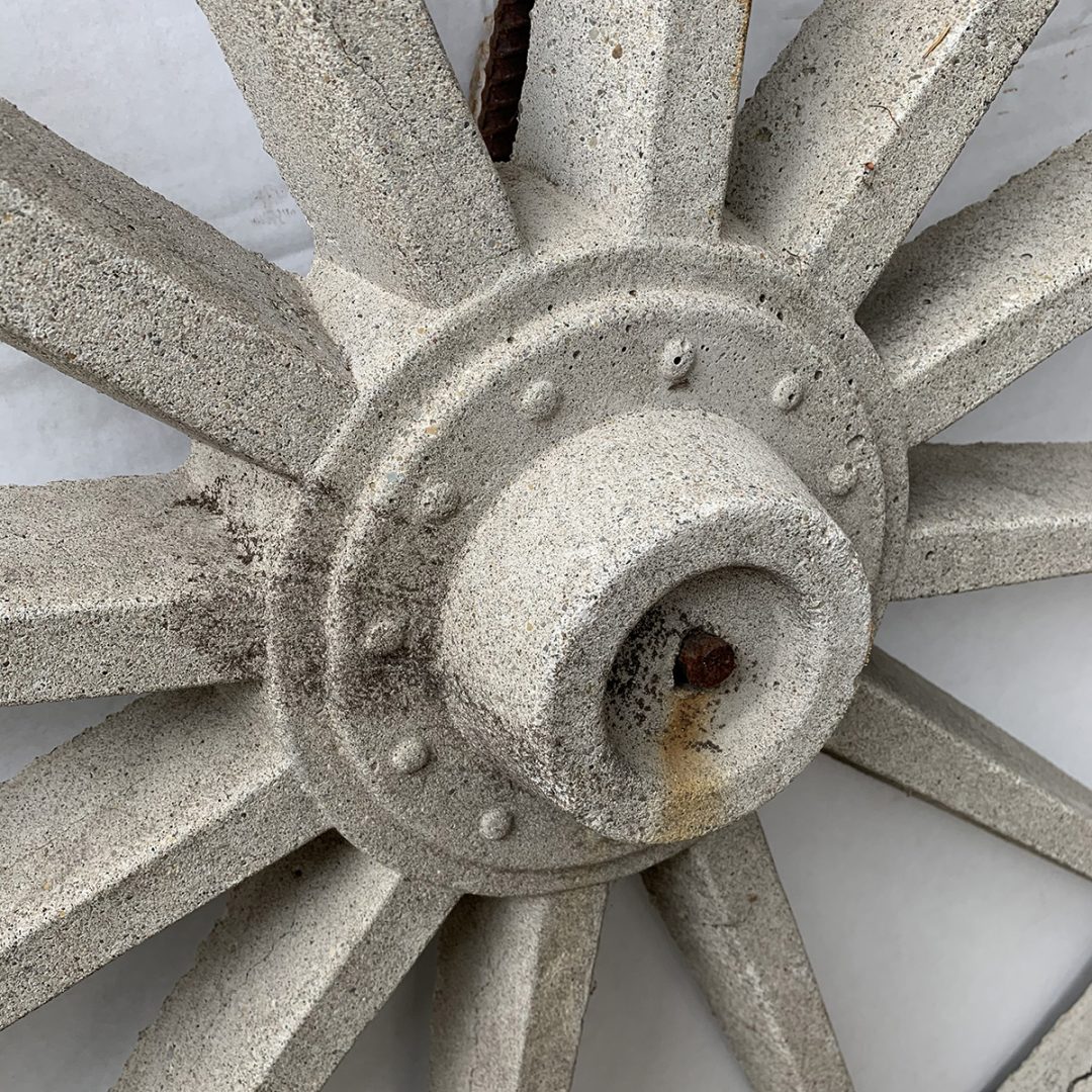 Vintage Wagon Wheel Garden Decor, Cast Stone | Inner Gardens