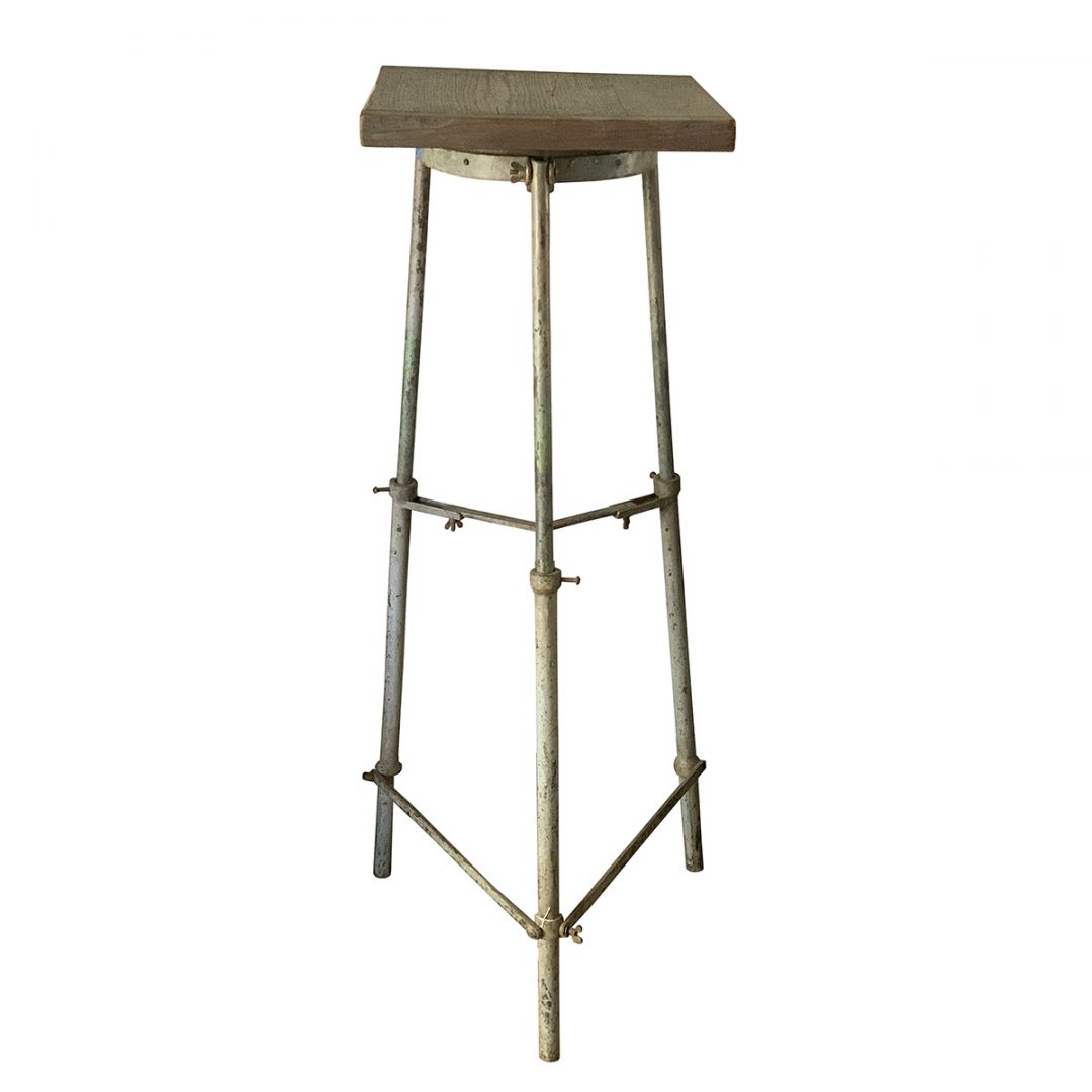 Antique French Sculptor / Sculpture Stand | Inner Gardens